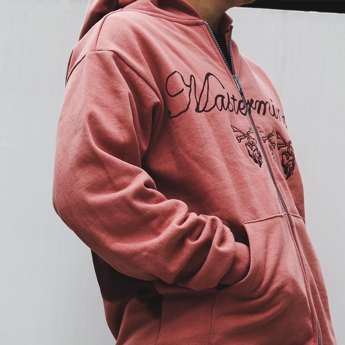 Travis Scott x Mastermind Skull Zip Up Hoodie Washed Red | LINE SHOPPING