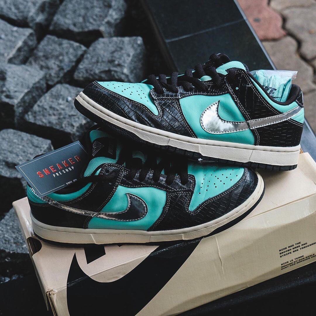 Nike Dunk SB Low x Diamond Supply Co. Tiffany | LINE SHOPPING