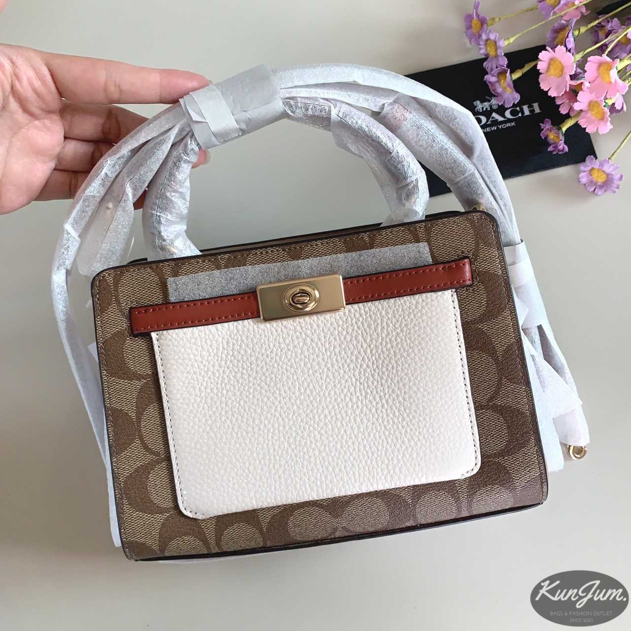 COACH (Style No.C8318) | LINE SHOPPING