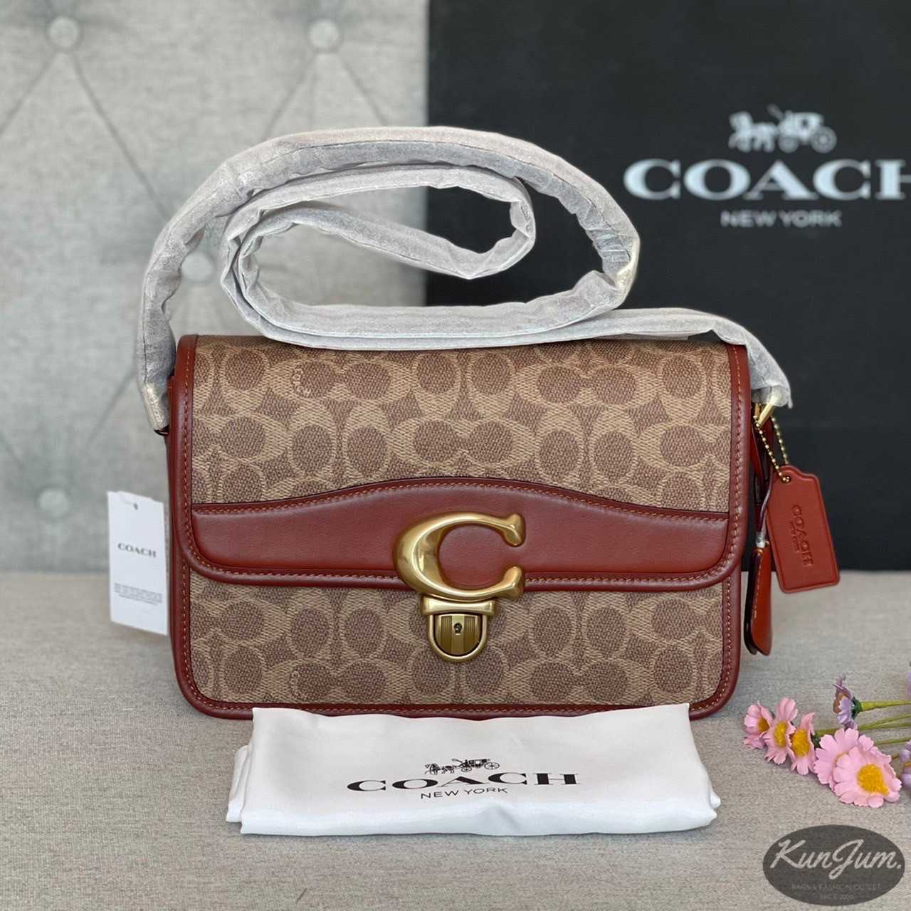COACH (Style No.C6639) | LINE SHOPPING