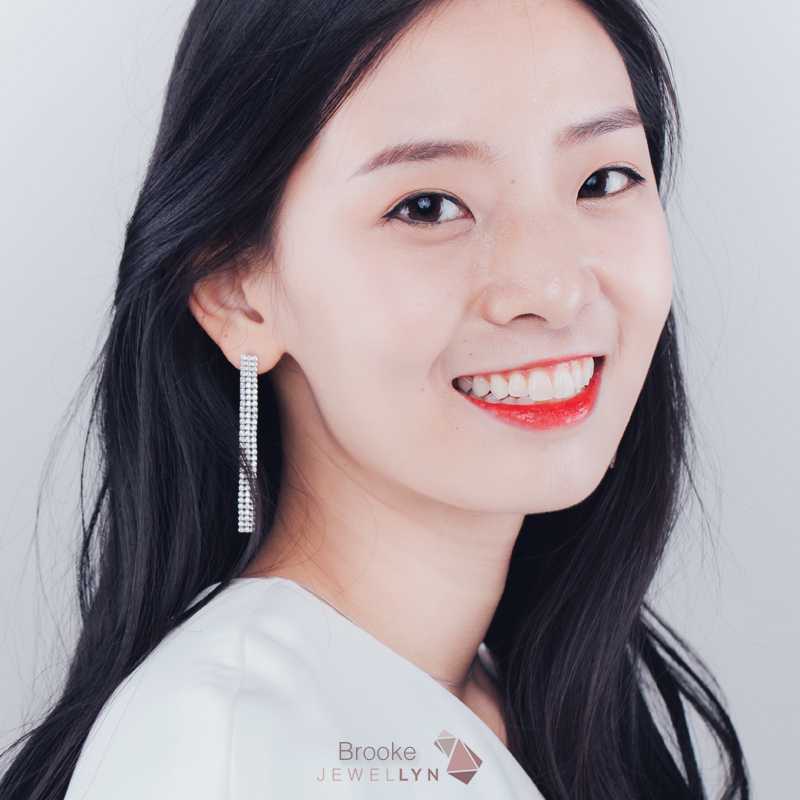 Brooke Earrings | LINE SHOPPING