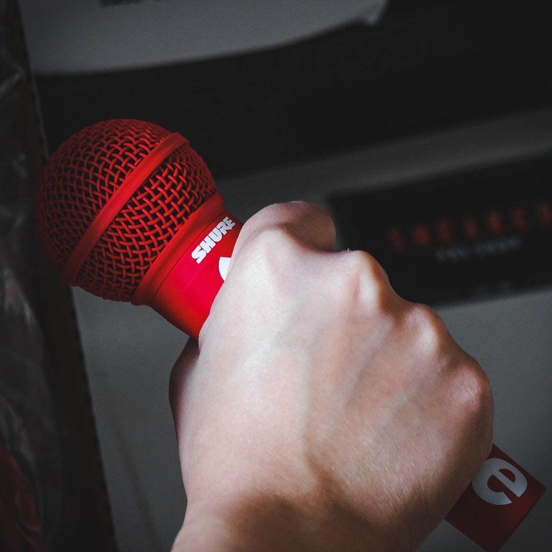 Supreme x SHURE SM58 Vocal Microphone | LINE SHOPPING