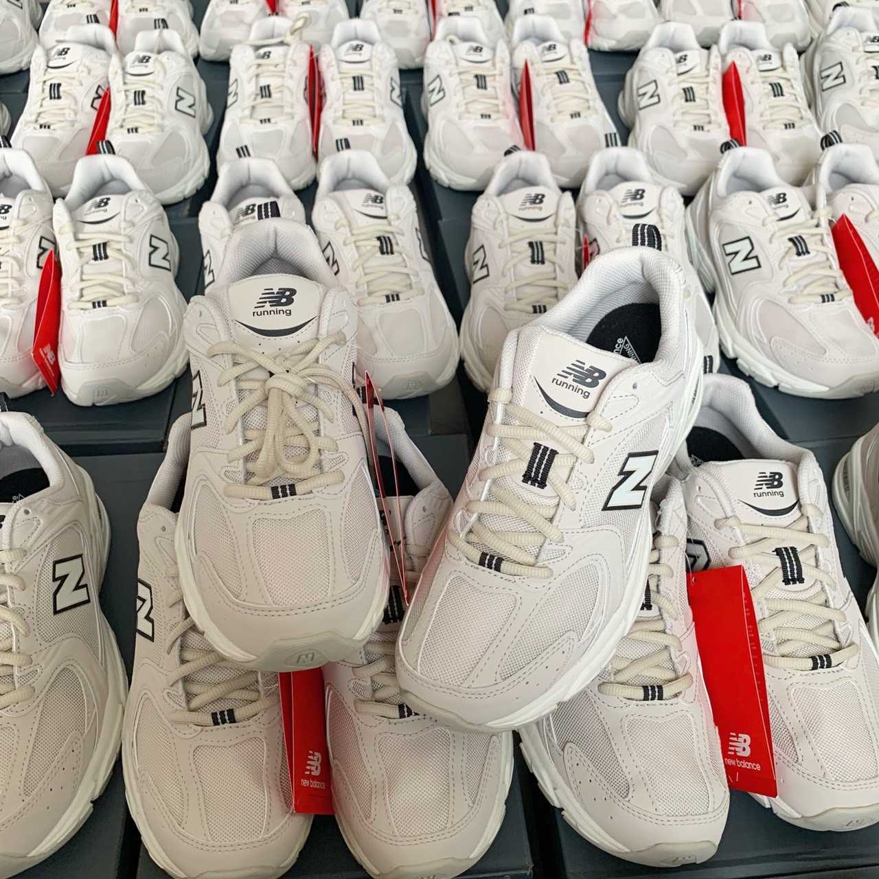 New Balance MR530SH สีครีม | LINE SHOPPING