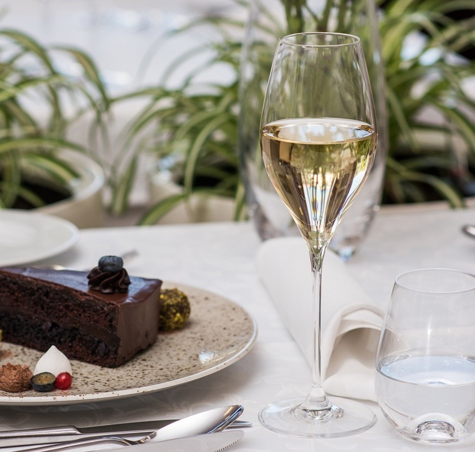 Eurolux | LINE SHOPPING