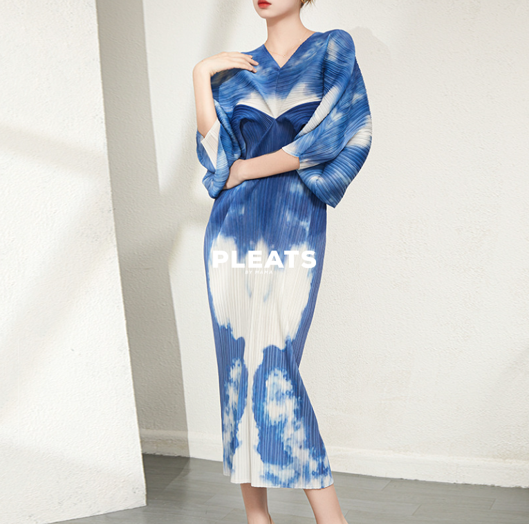 PLEATS BY MAMA | LINE SHOPPING