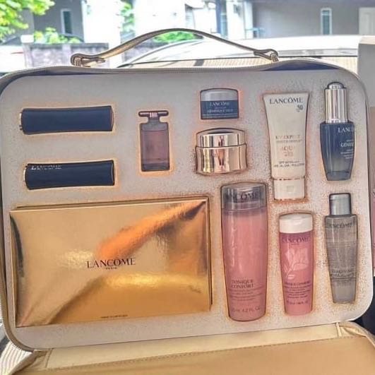 Lancome Beauty Box Holiday Limited Edition 2022 | LINE SHOPPING