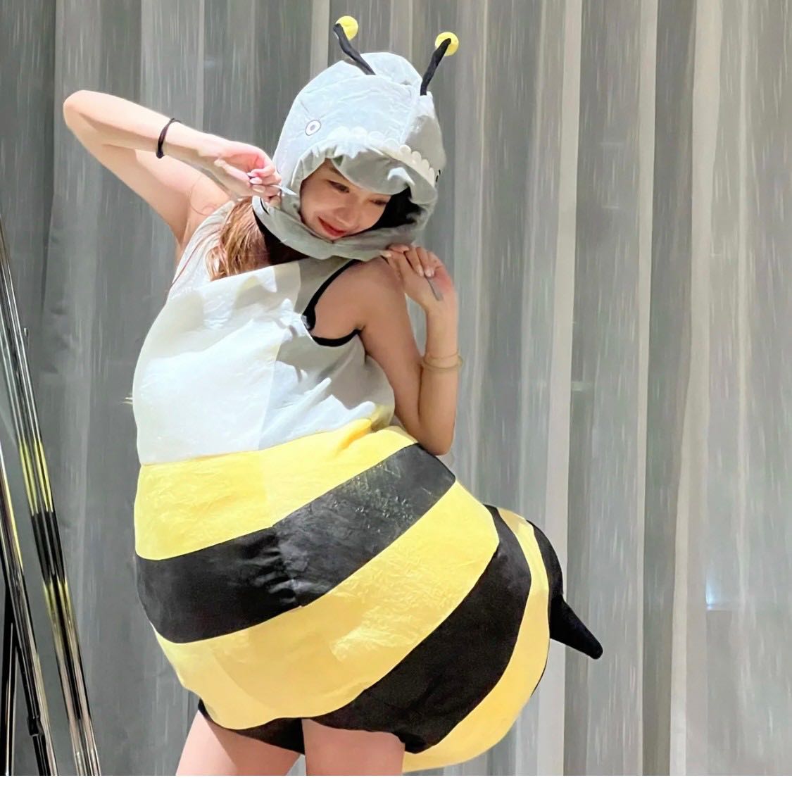 พร้อมส่ง🐝 ชุดแฟนซี ชุดปาร์ตี้ ชุดผึ้งฉลาม ก้นใหญ่ ชุดคอสเพลย์ ชุดฮา ...