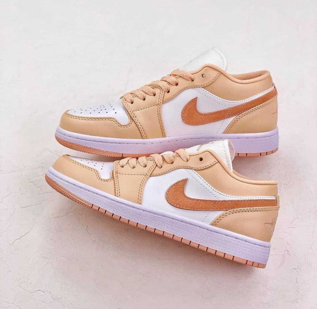 Nike Air Jordan 1 Low Sunset Haze | LINE SHOPPING