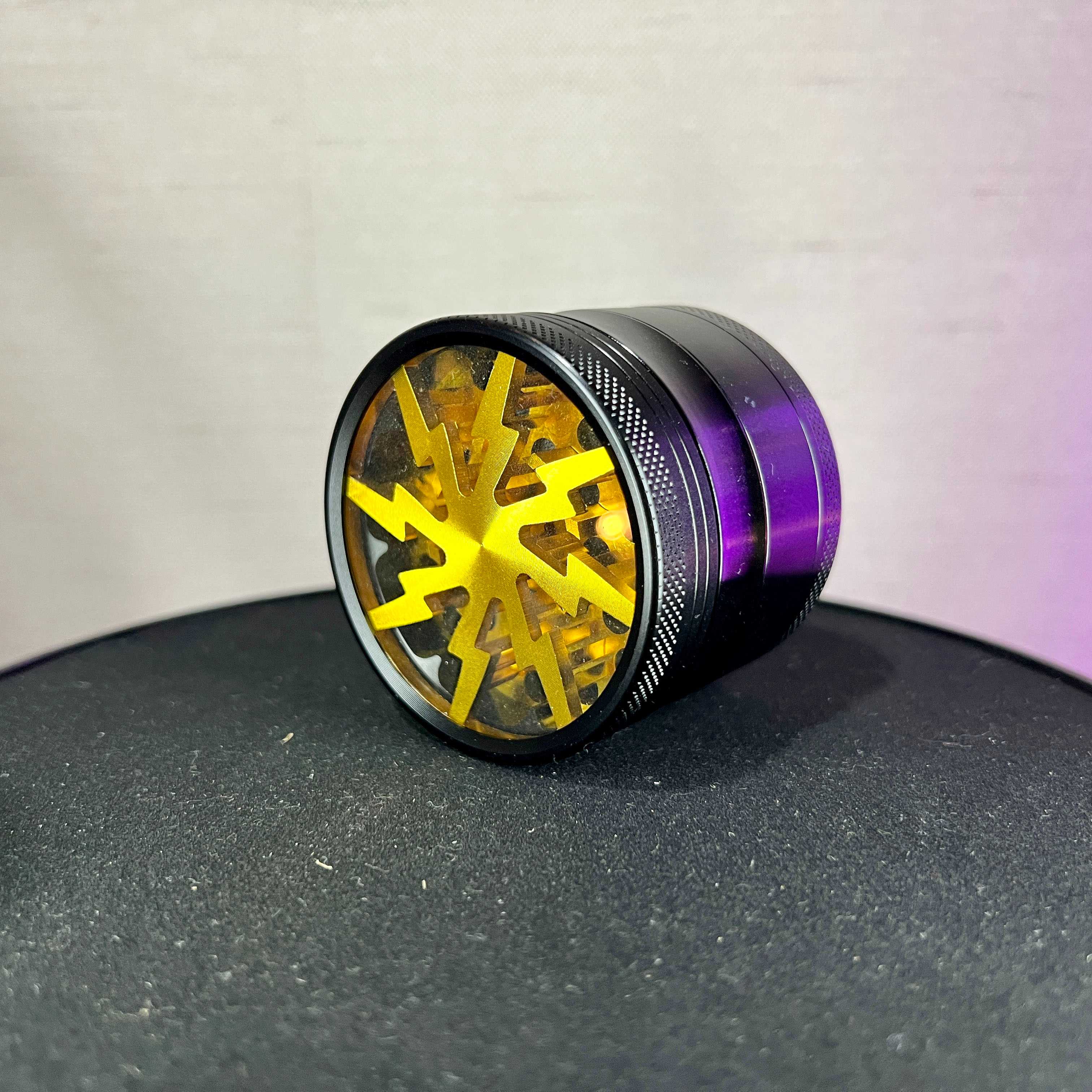 4 Pieces Flash Aluminum Grinder - Gold | LINE SHOPPING