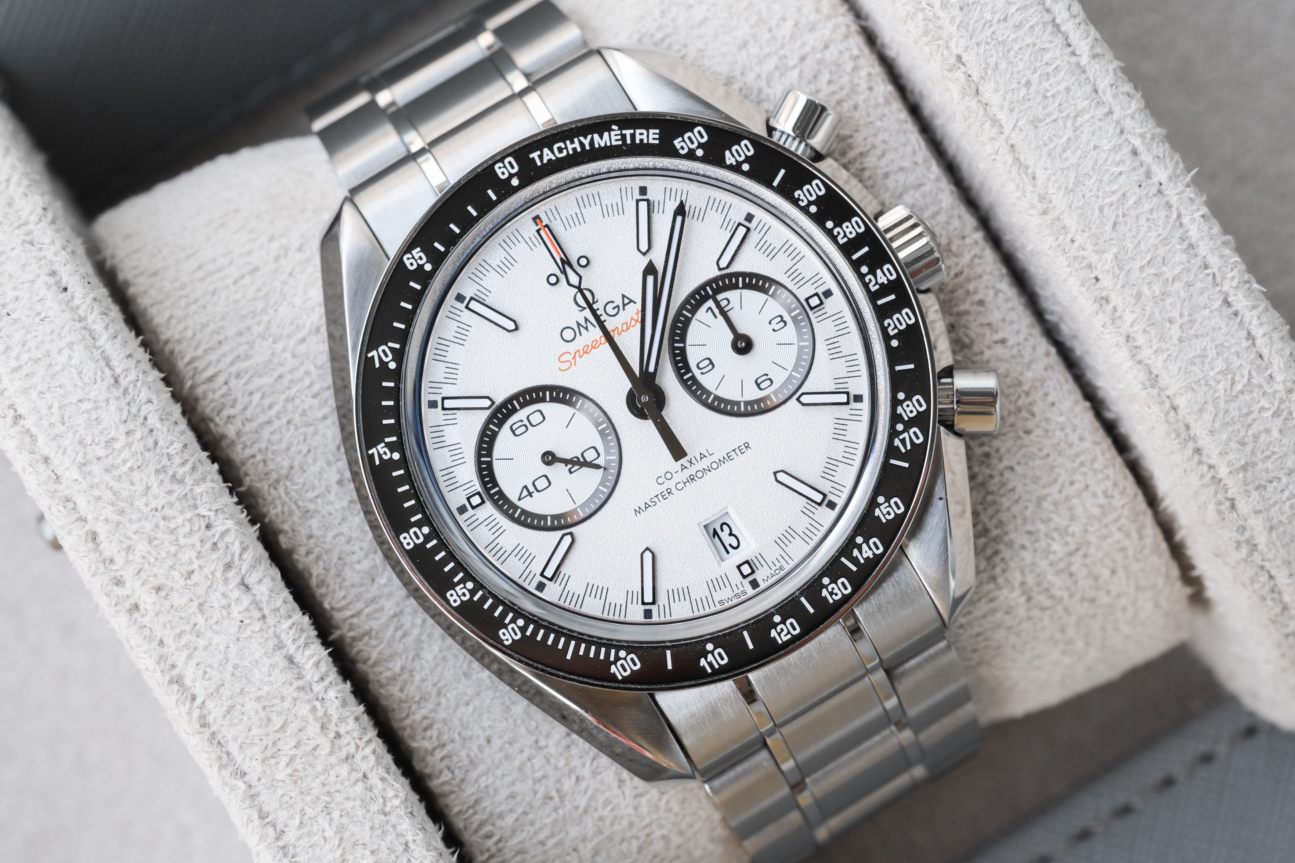 Omega Speedmaster Racing Chronometer | LINE SHOPPING