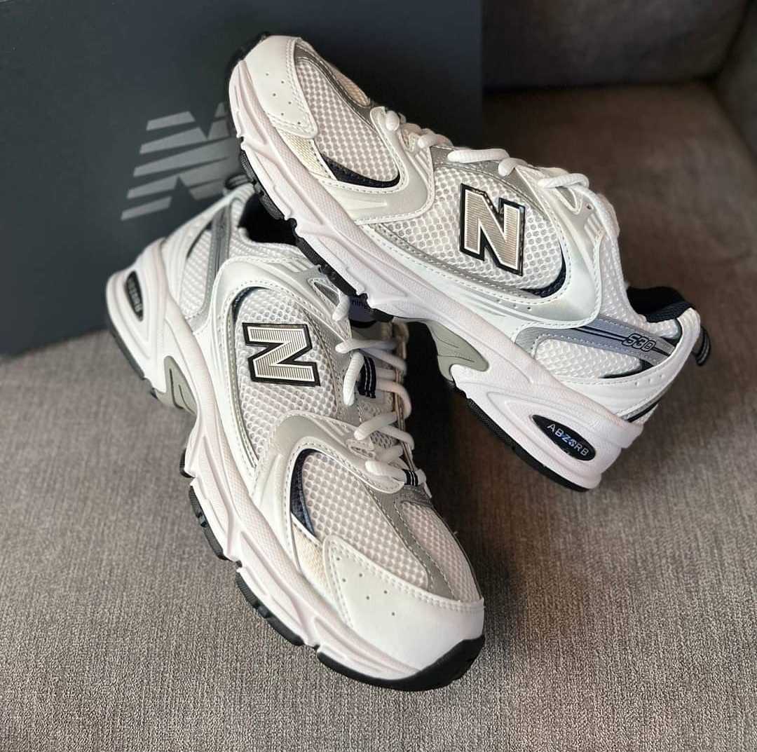 New Balance MR530SG สีเทาสว่าง | LINE SHOPPING
