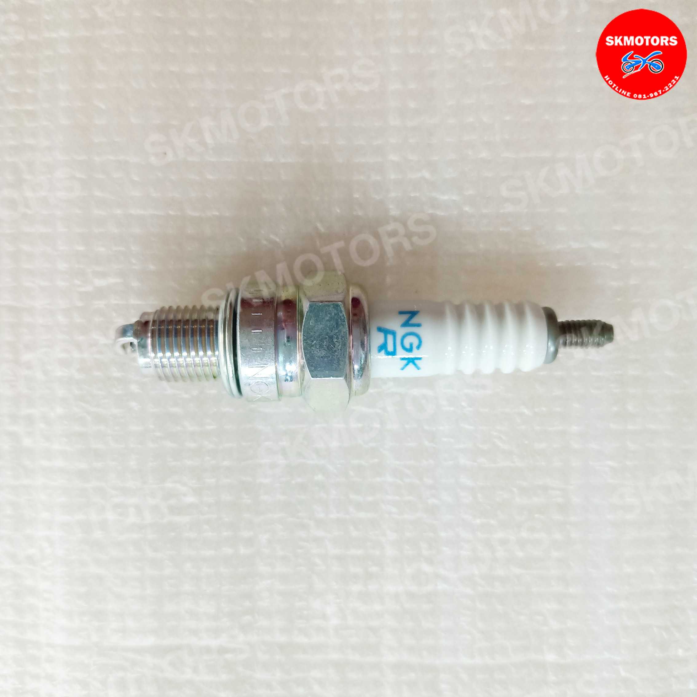 หัวเทียนรถมอเตอร์ไซค์ NGK 94700-00372 สำหรับรถรุ่น FINN,SPARK115I,FINO ...