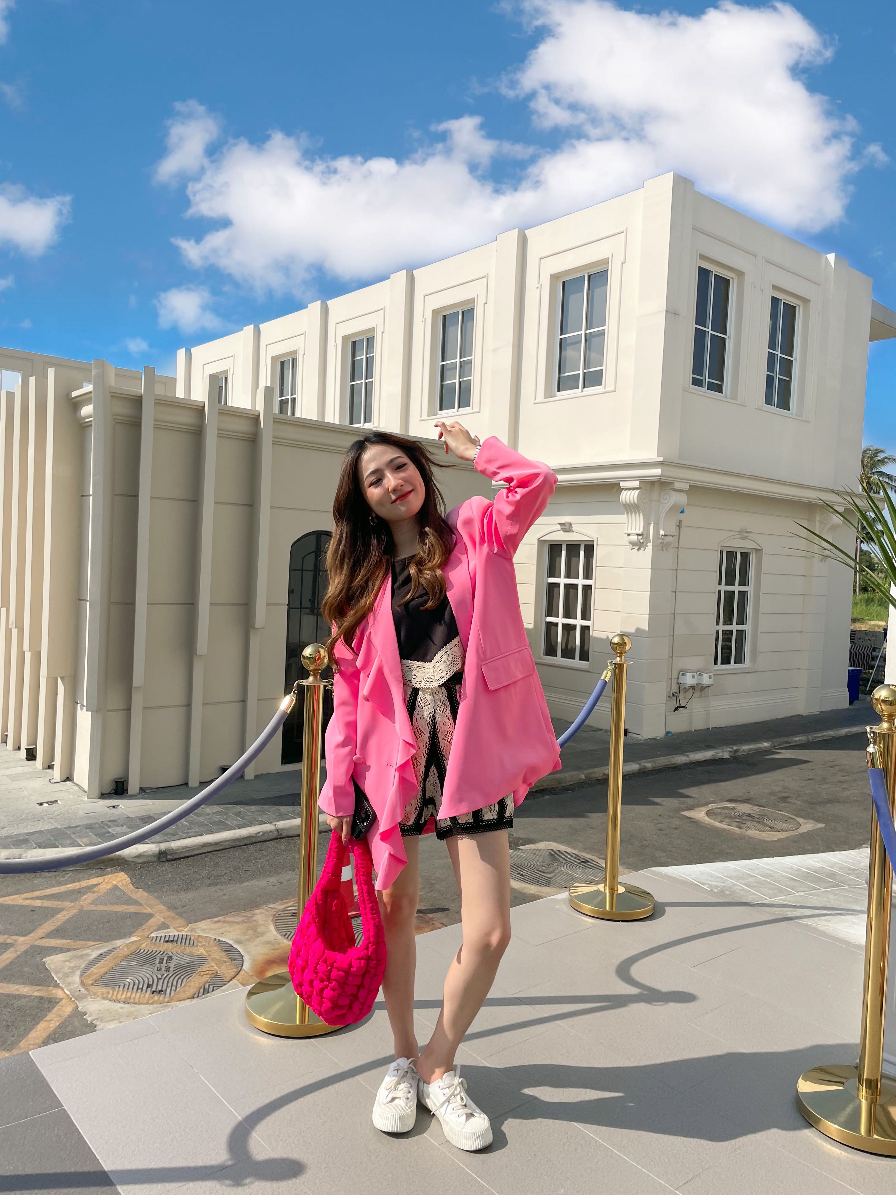 Barbie blazer - เบลเซอร์สีชมพู | LINE SHOPPING