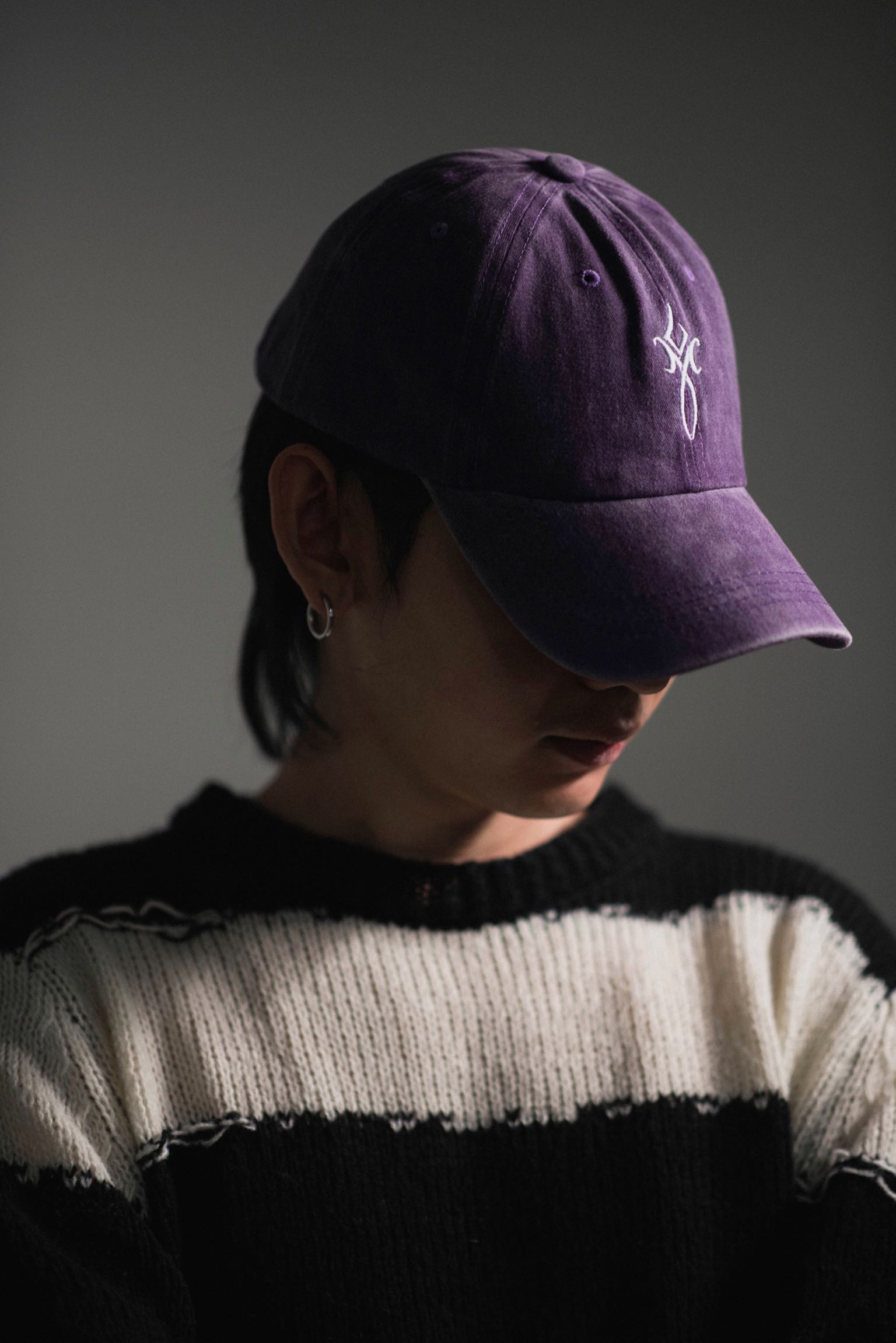 LUCIAN MOON | LINE SHOPPING