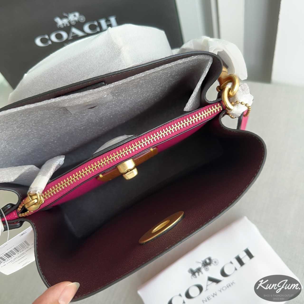 COACH (Style No.C3766) | LINE SHOPPING
