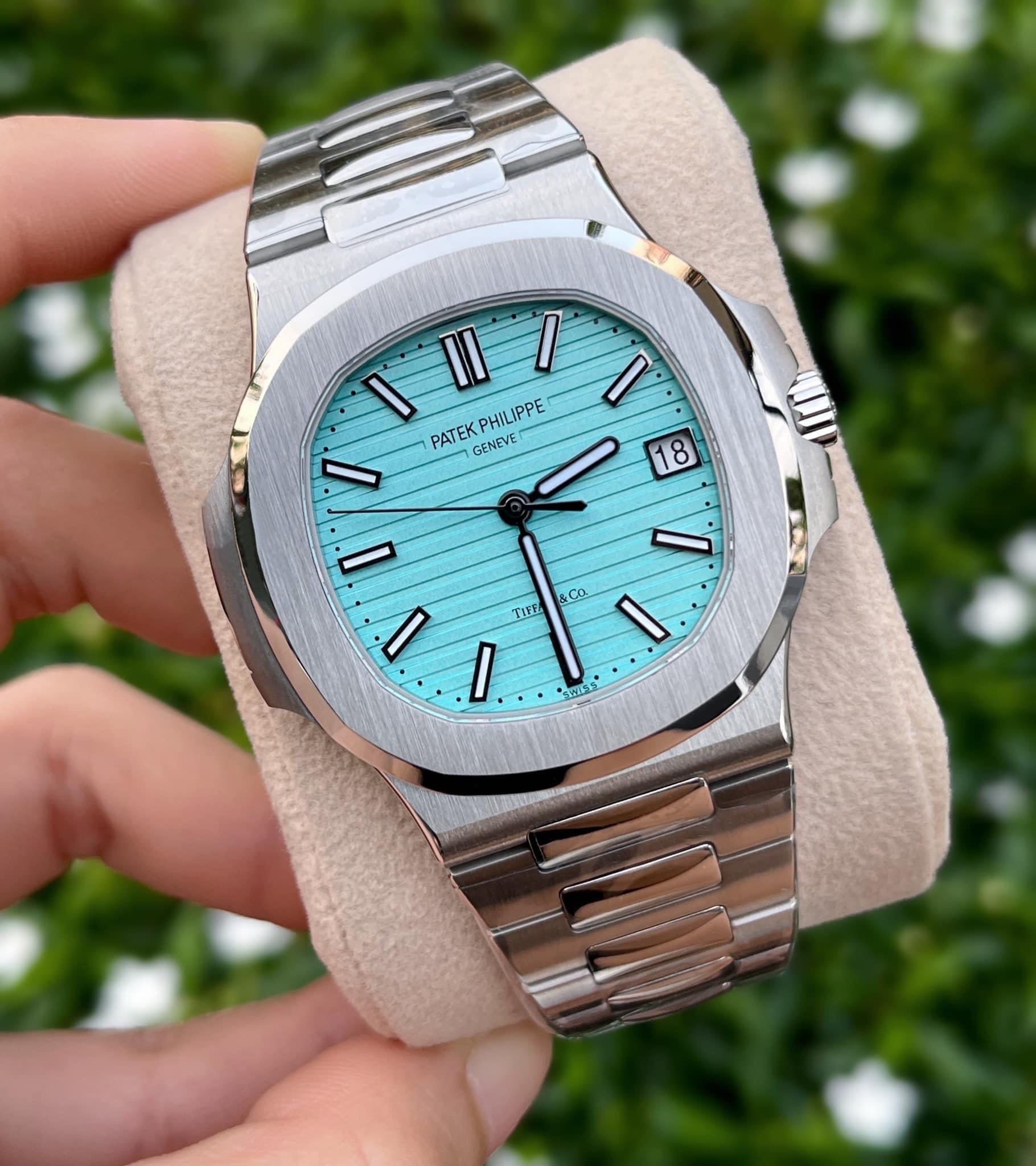 Patek Philippe Nautilus 'Tiffany & Co.' Ref.5711/1A-018 Limited Edition ...