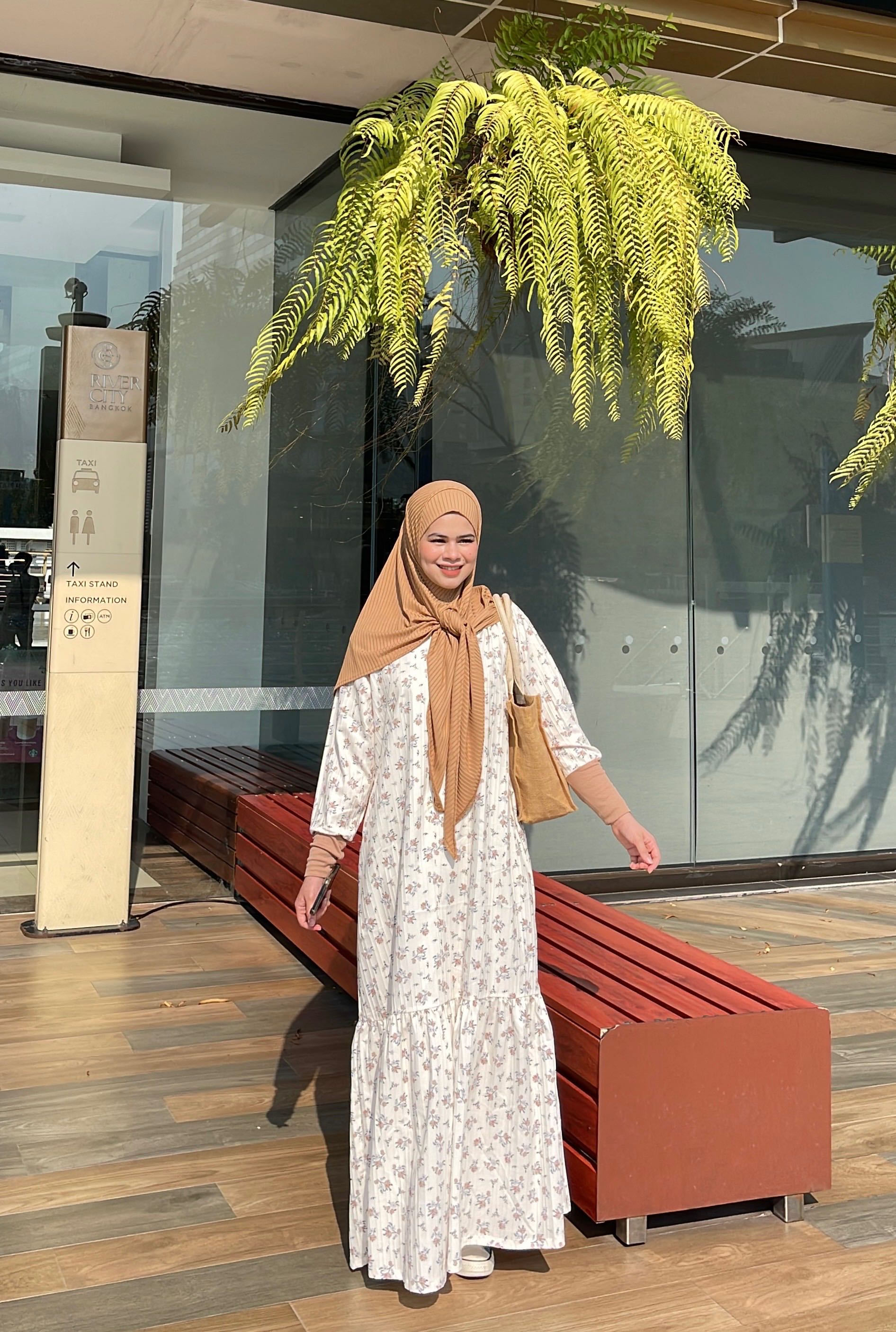 FOXICA BRAND | LINE SHOPPING