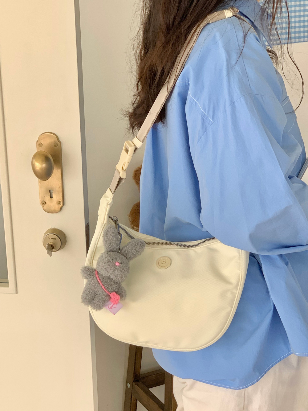 Olivet mini fluffy rabbit keychain | LINE SHOPPING