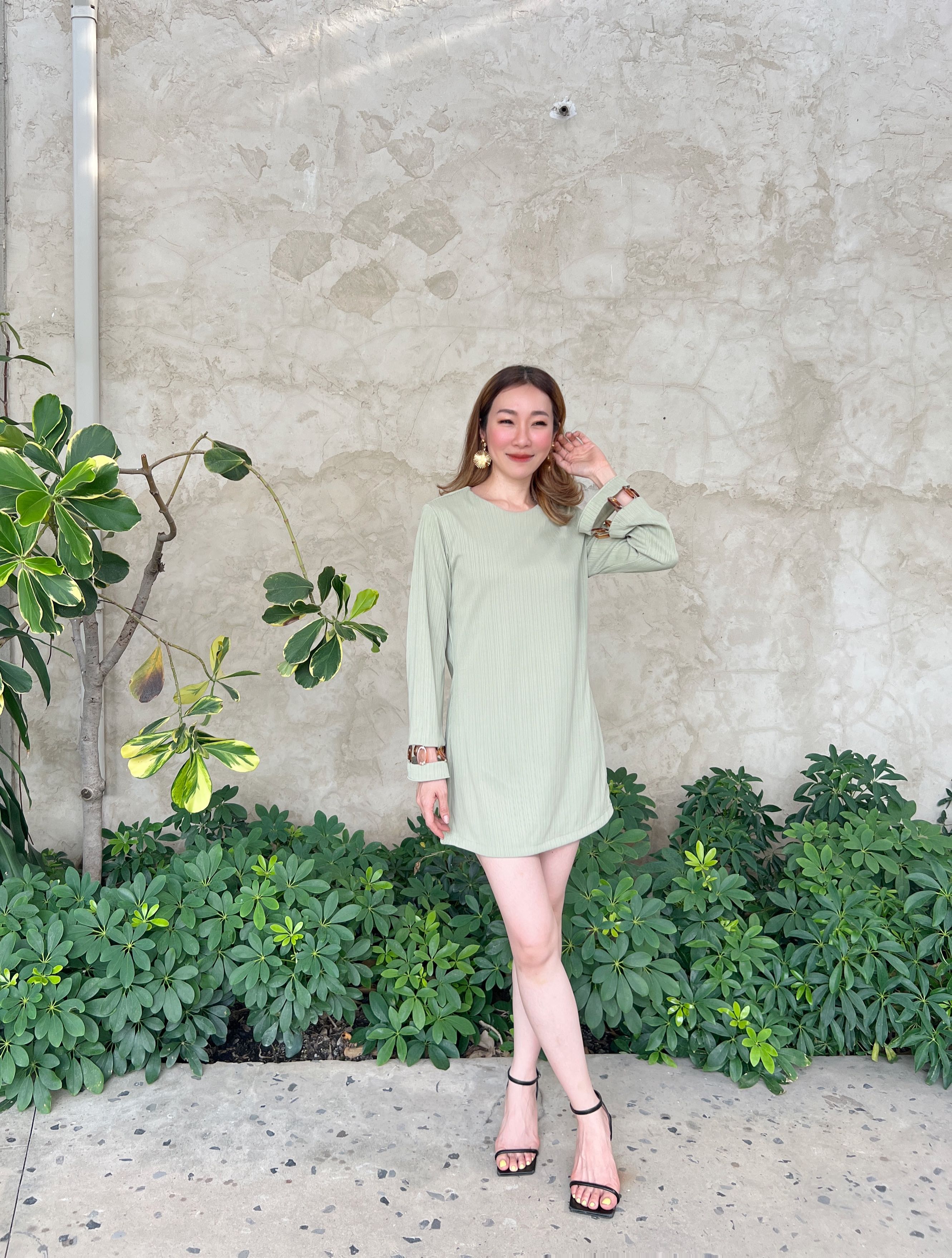 b.contrast | LINE SHOPPING