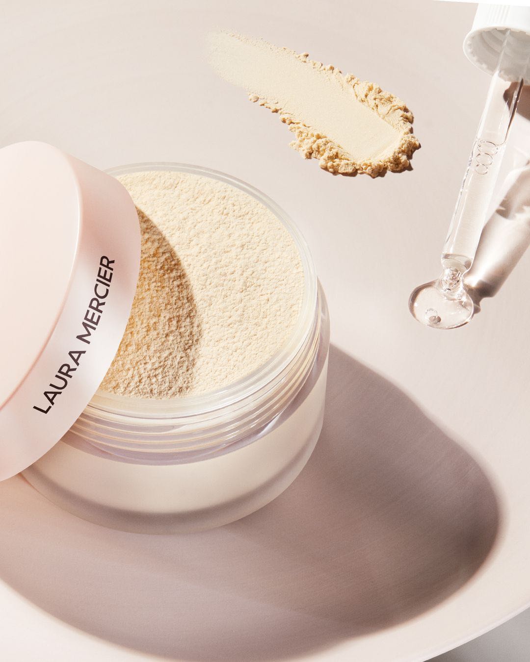 Laura Mercier | Ultra-Blur Talc-Free Translucent Loose Setting Powder ...