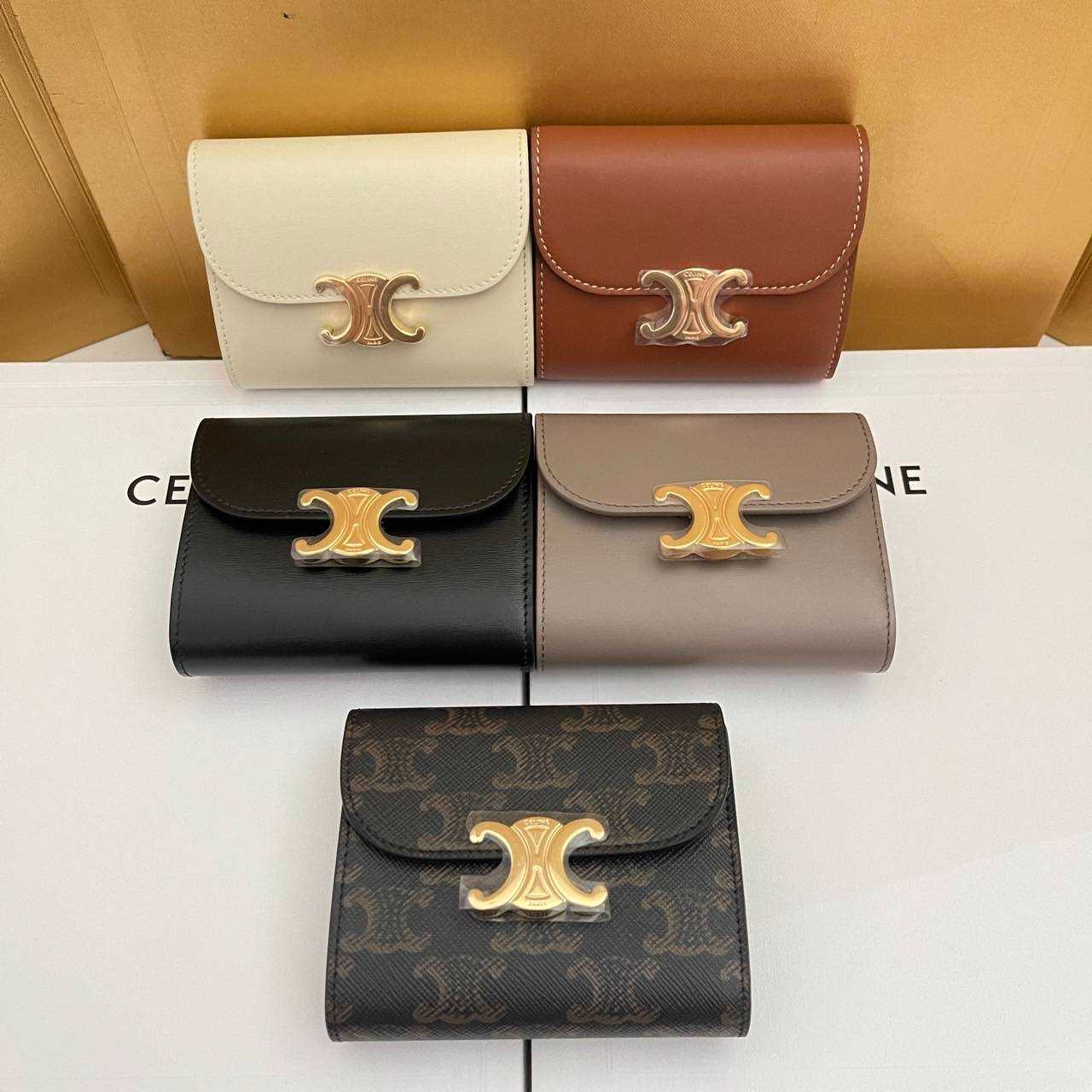 New Celine triomphe wallet 📌(ทักเชทก่อนสั่งซื้อ) | LINE SHOPPING