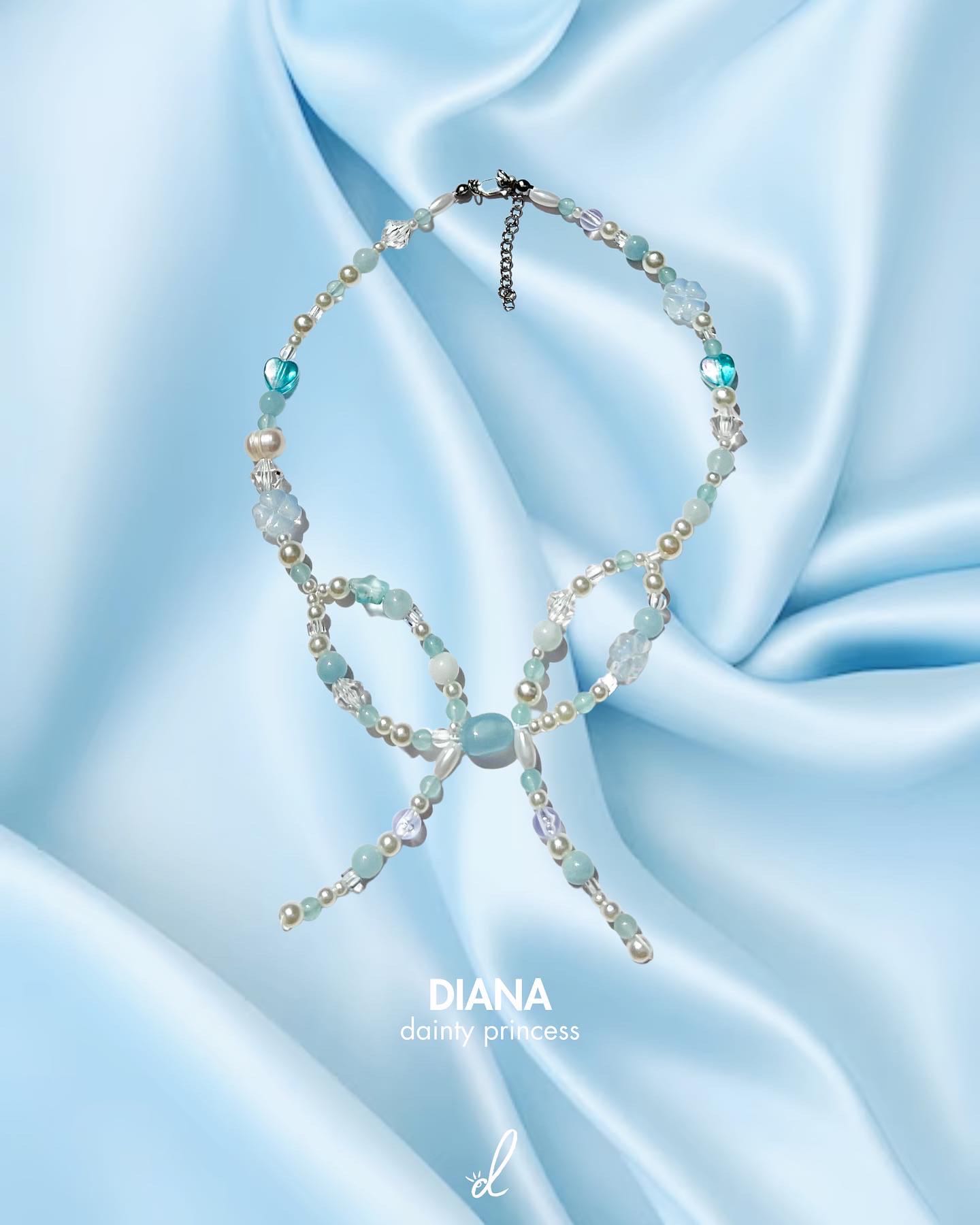 Dainty Princess necklace | LINE SHOPPING