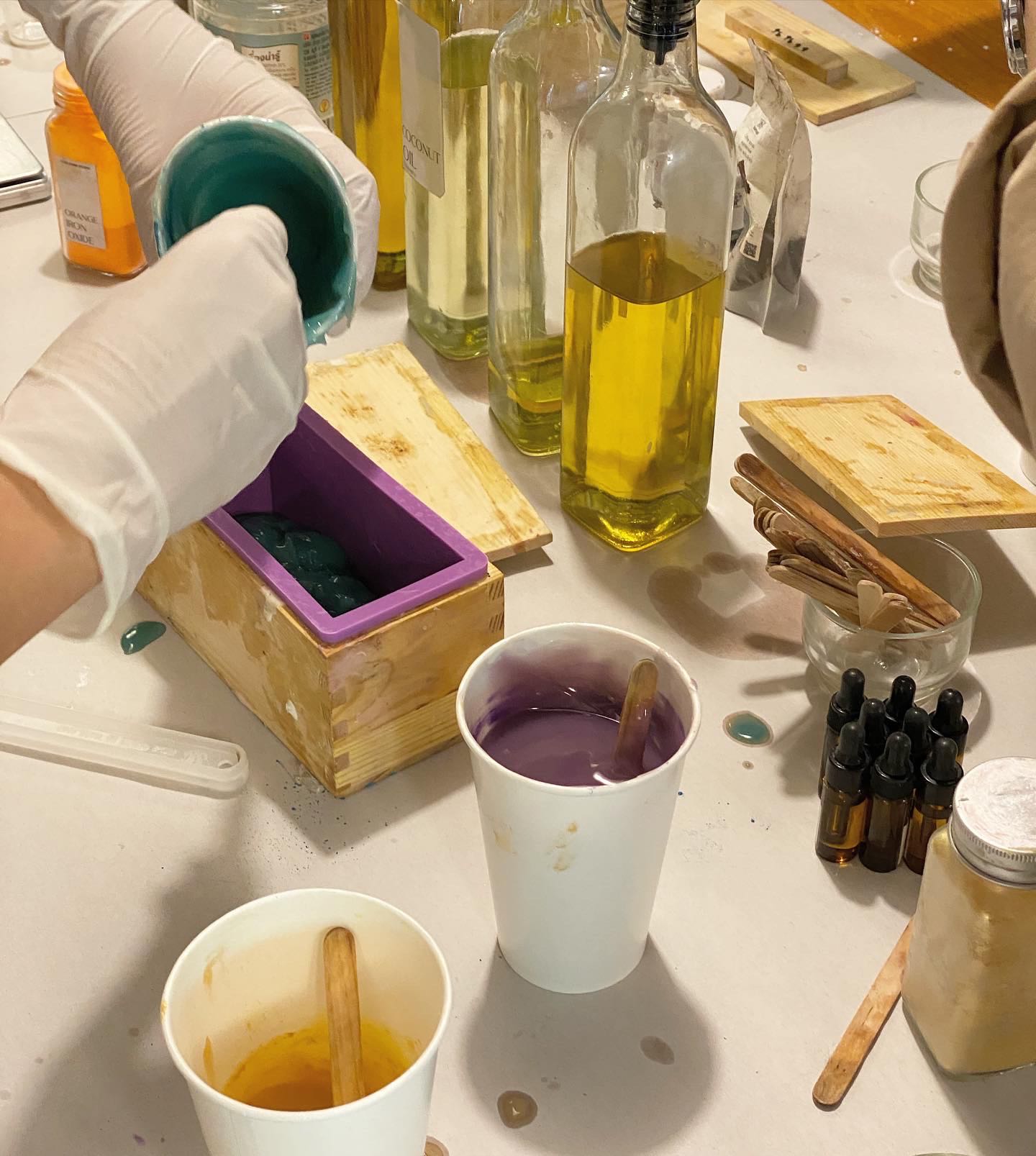 NATURAL SOAP COLORANTS workshop | LINE SHOPPING