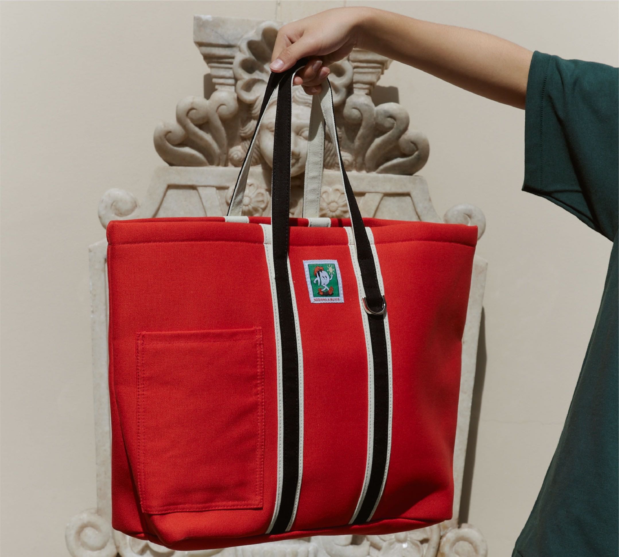 Handed Tote Bag (Collab Edition) boyisxkodangs | LINE SHOPPING