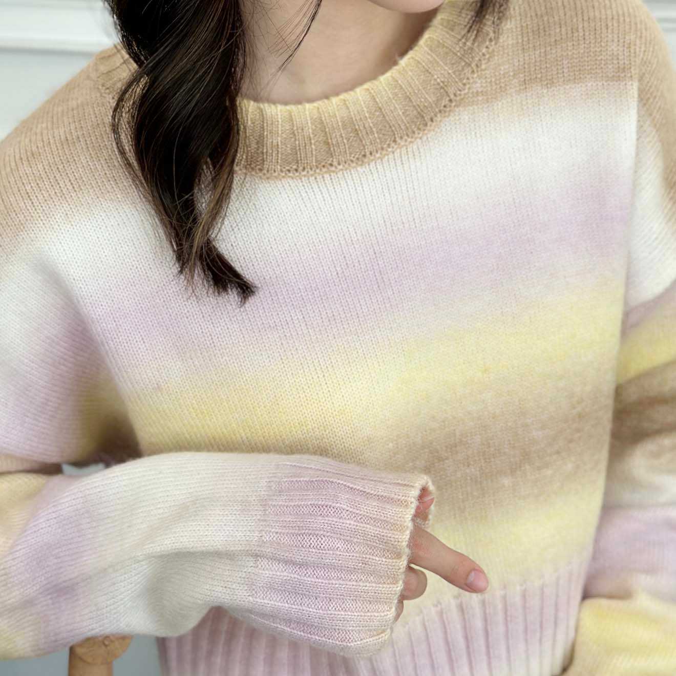 Lively Sweater | LINE SHOPPING
