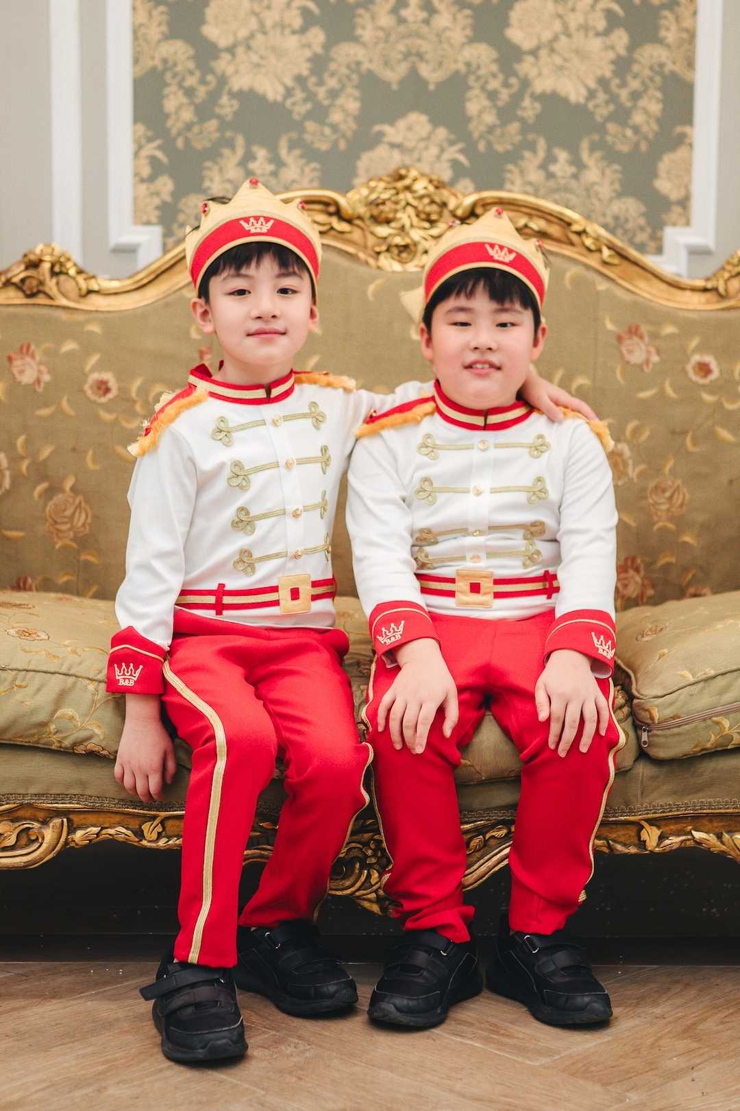 Royal Prince & Princess Charming - 2Pcs. Set ชุดเจ้าชาย - PR214 (Size ...