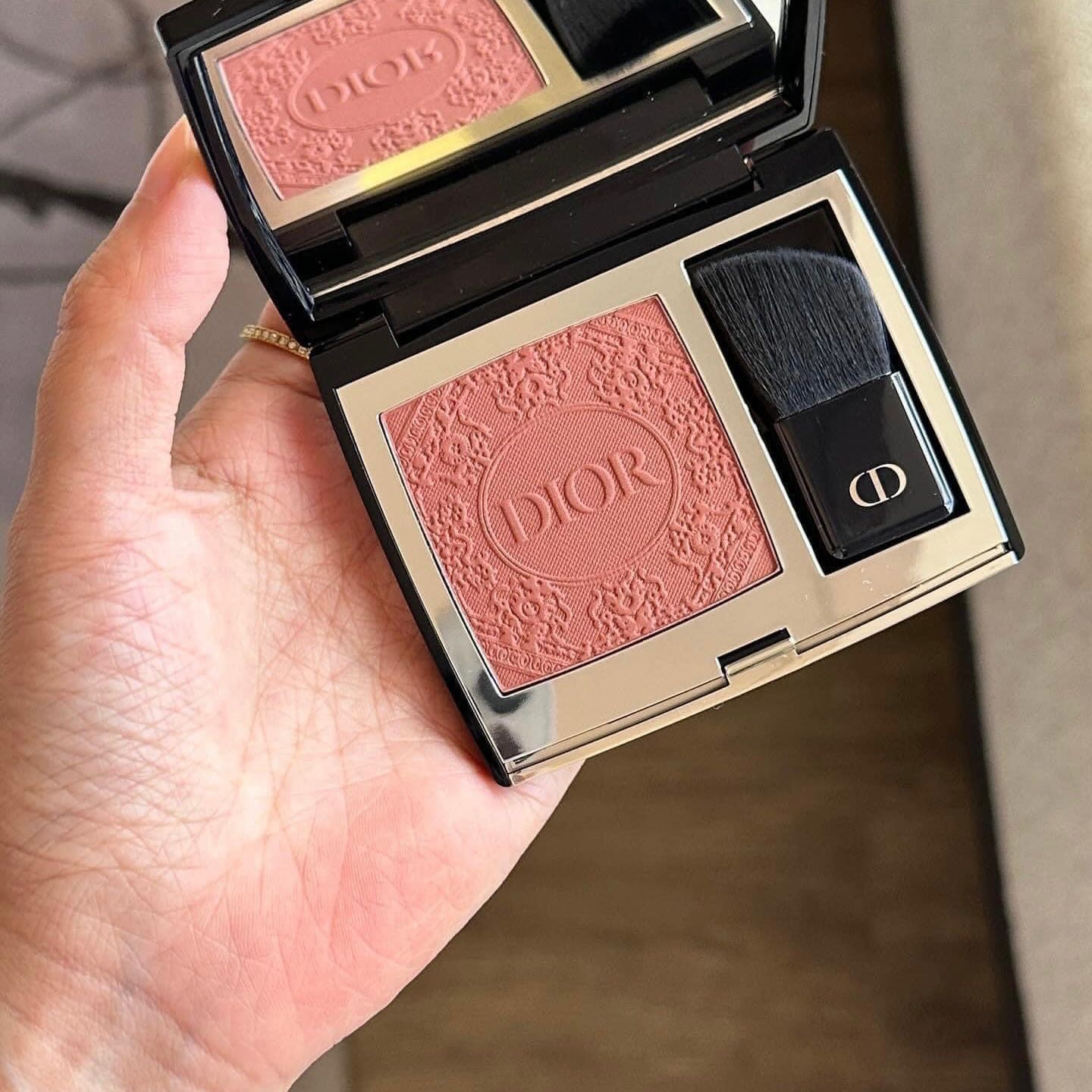 Dior Rouge blush # 621 Splendid rosé Limited Edition 2023 | LINE SHOPPING