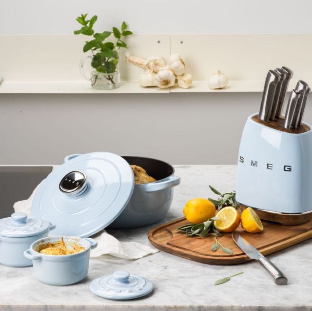 Smeg Enamelled cast iron cookware | LINE SHOPPING