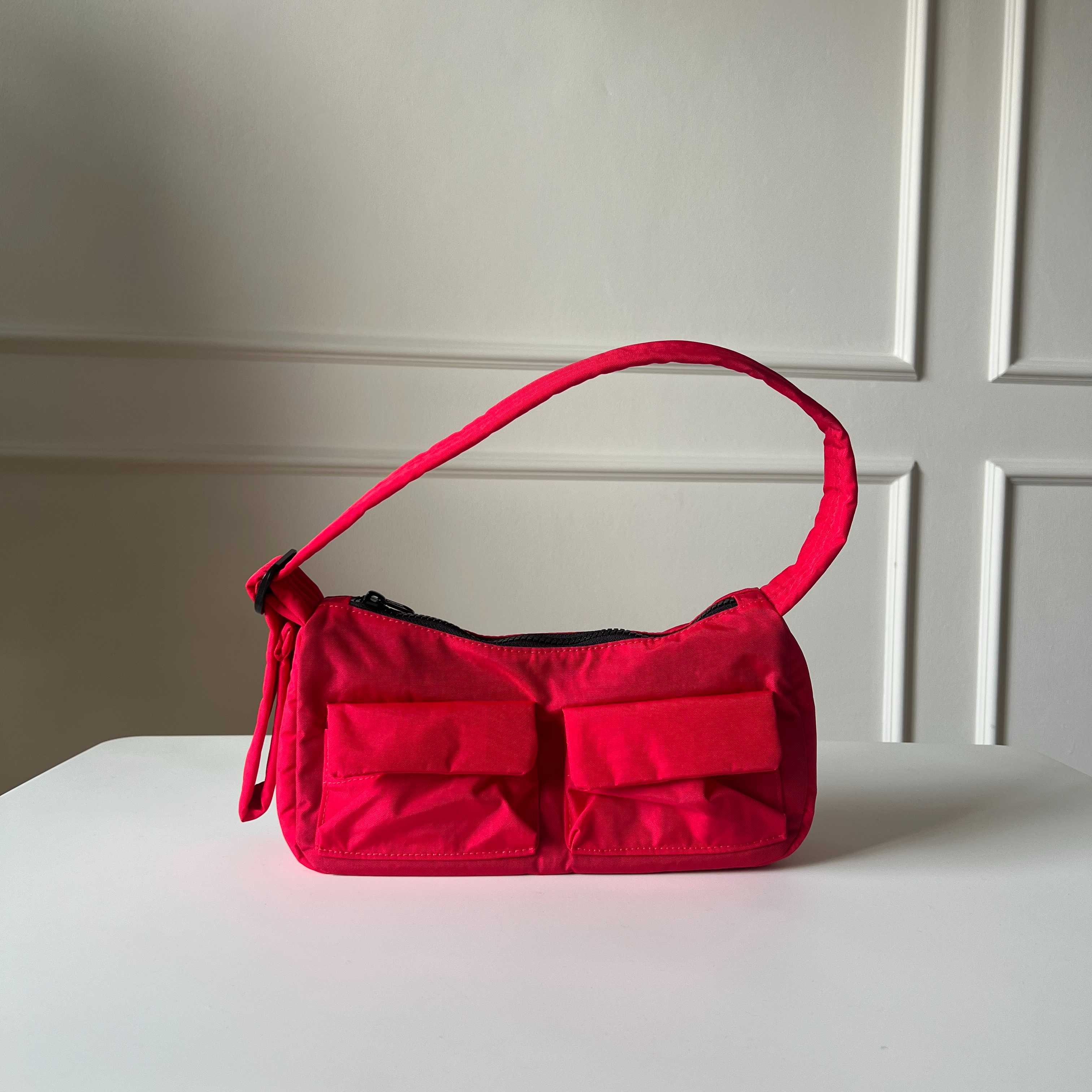 BAGGU Cargo Shoulder Bag - Candy Apple | LINE SHOPPING