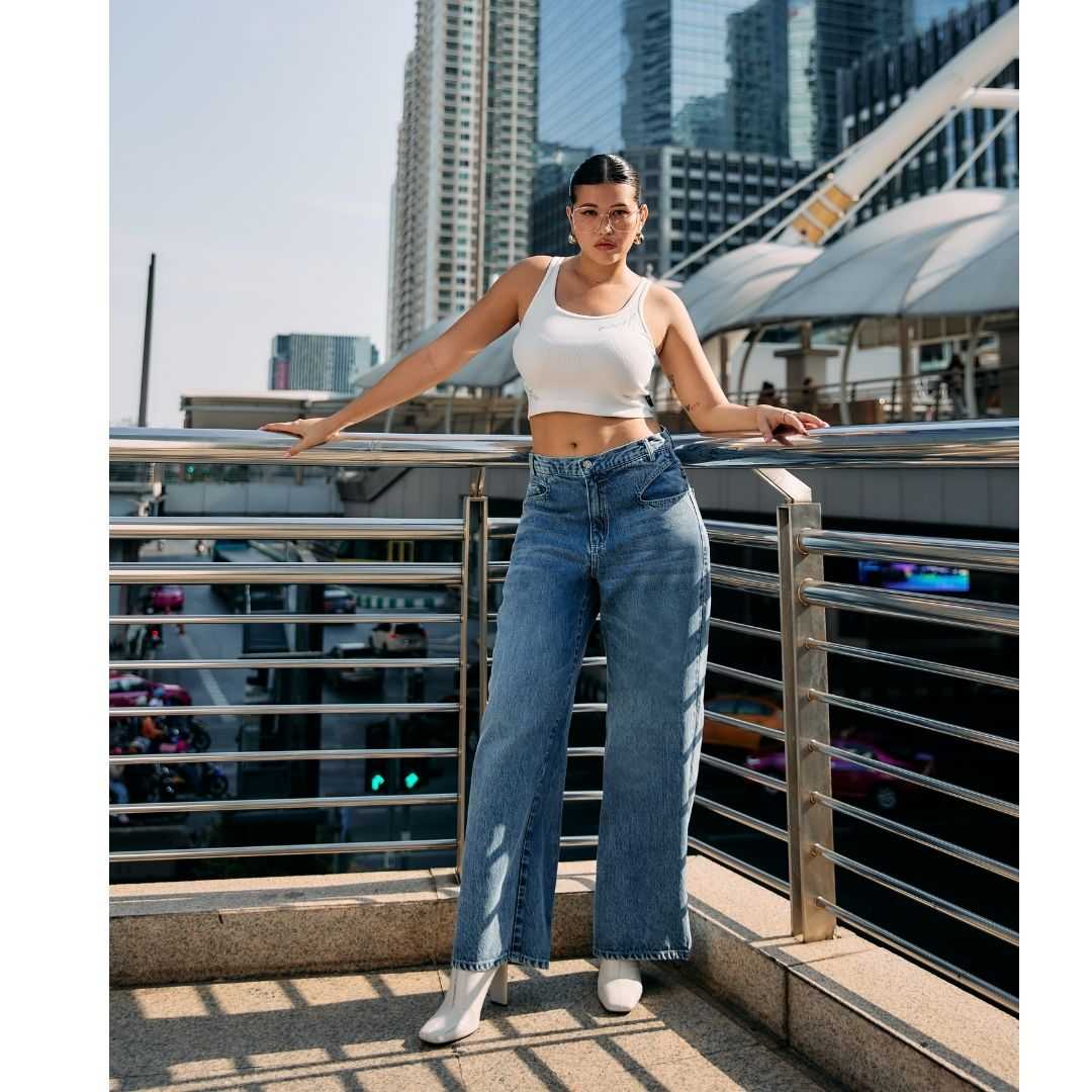 Merge Official - Baggy Jeans 7 Colors (พร้อมส่ง) | LINE SHOPPING